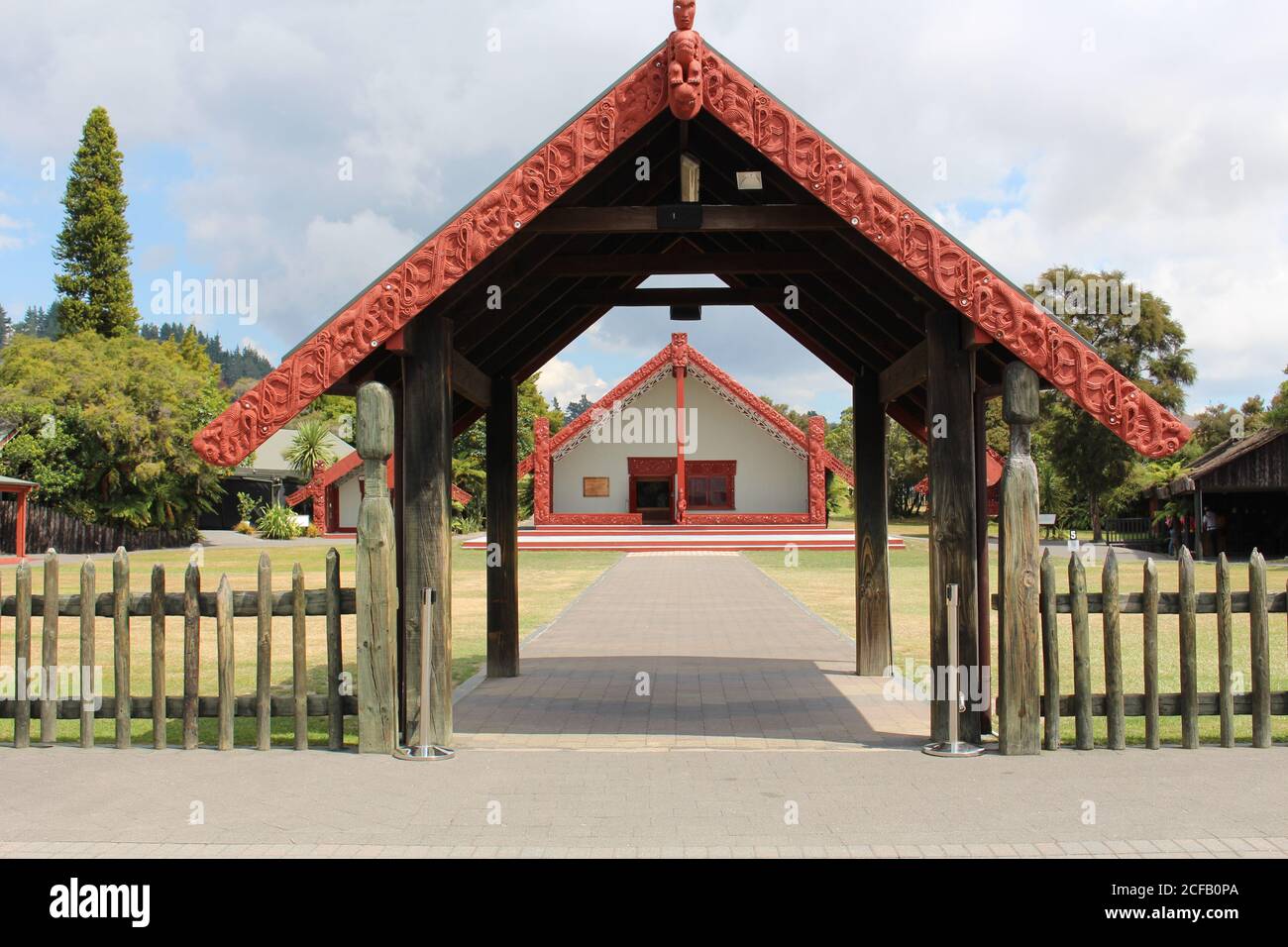 Marae with meeting house in Whakarewarewa, Rotorua, New Zealand Stock ...