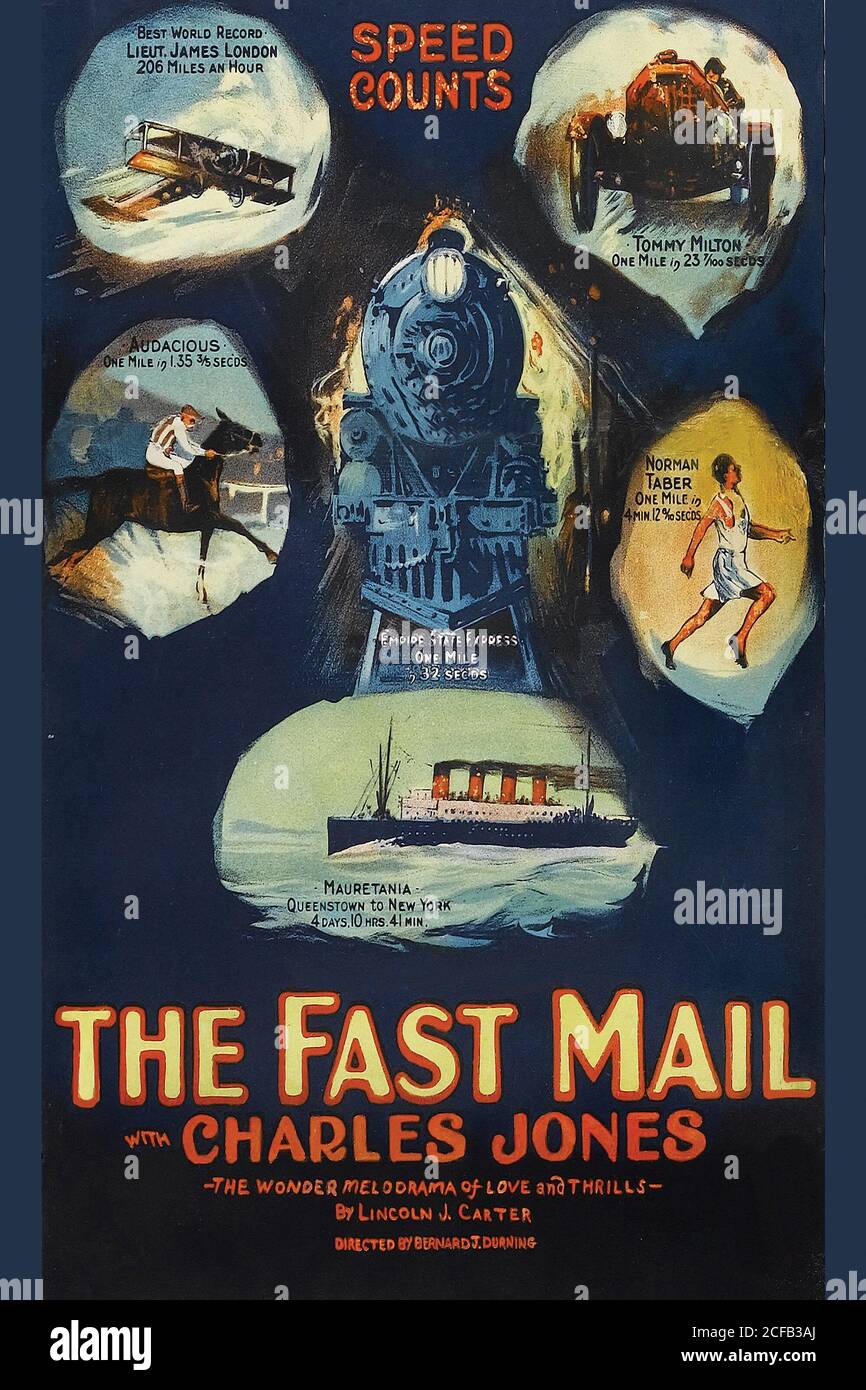 Mail runner hi-res stock photography and images - Alamy