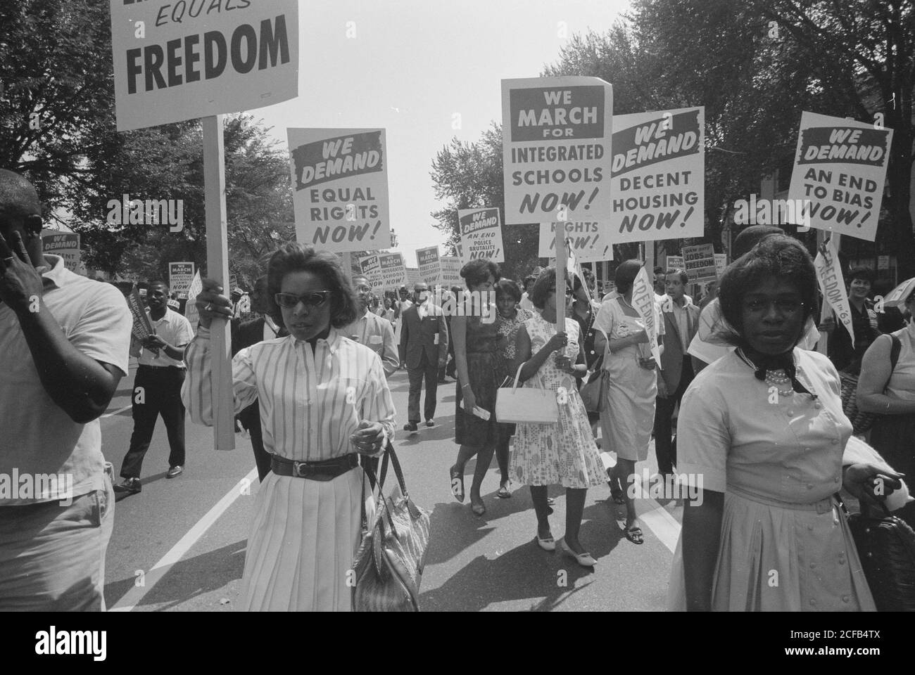 Racial segregation signs hi-res stock photography and images - Alamy