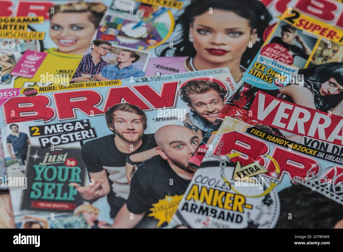 Bravo magazine hi-res stock photography and images - Alamy