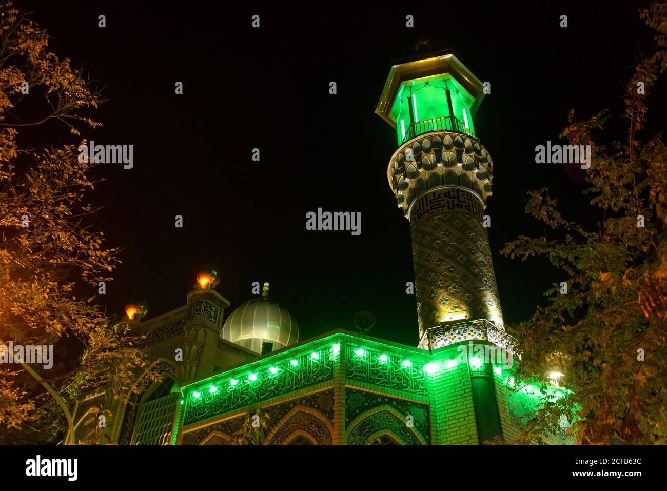 Tehran province hi-res stock photography and images - Alamy