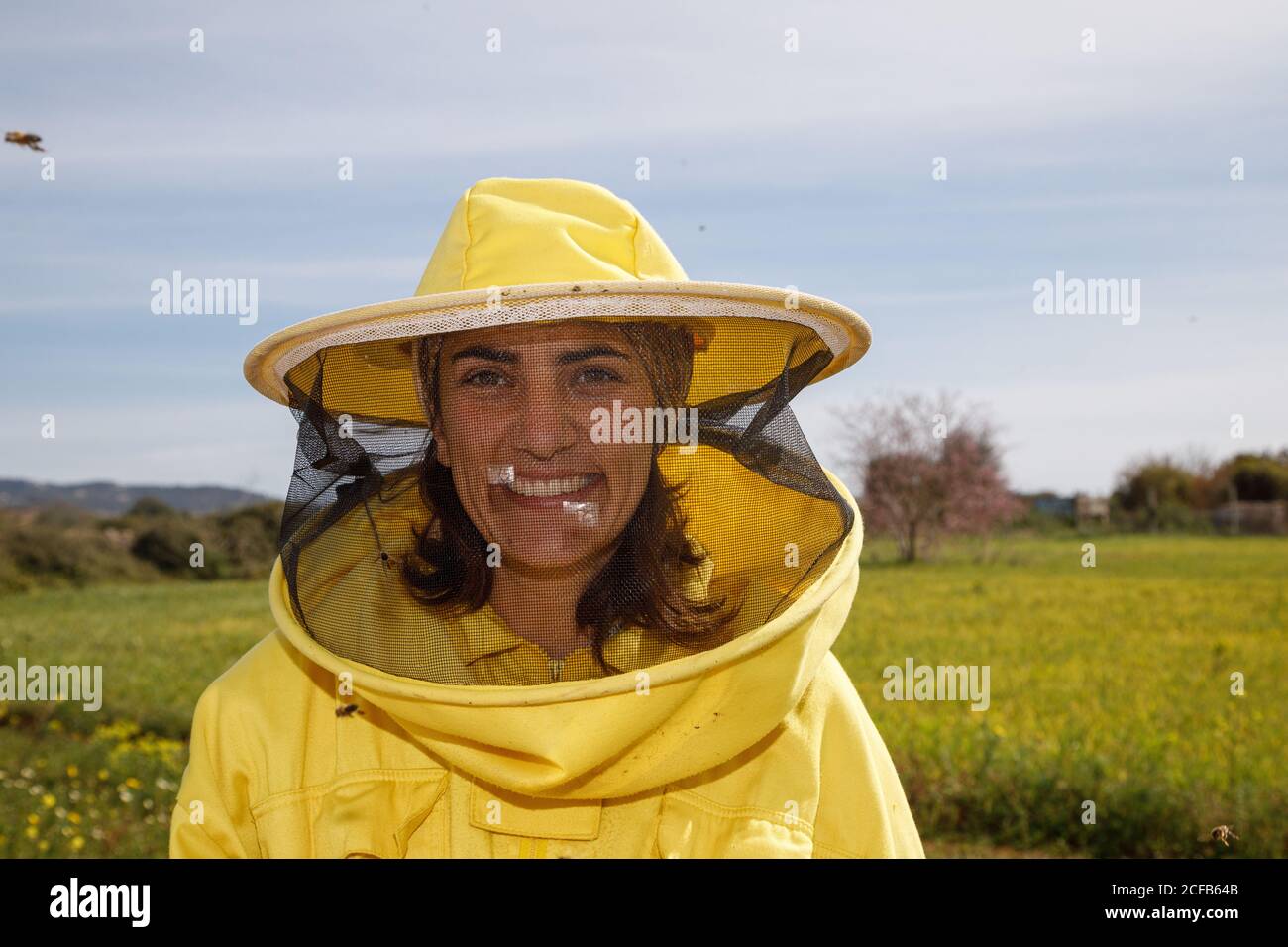 Female beekeeper hi-res stock photography and images - Alamy