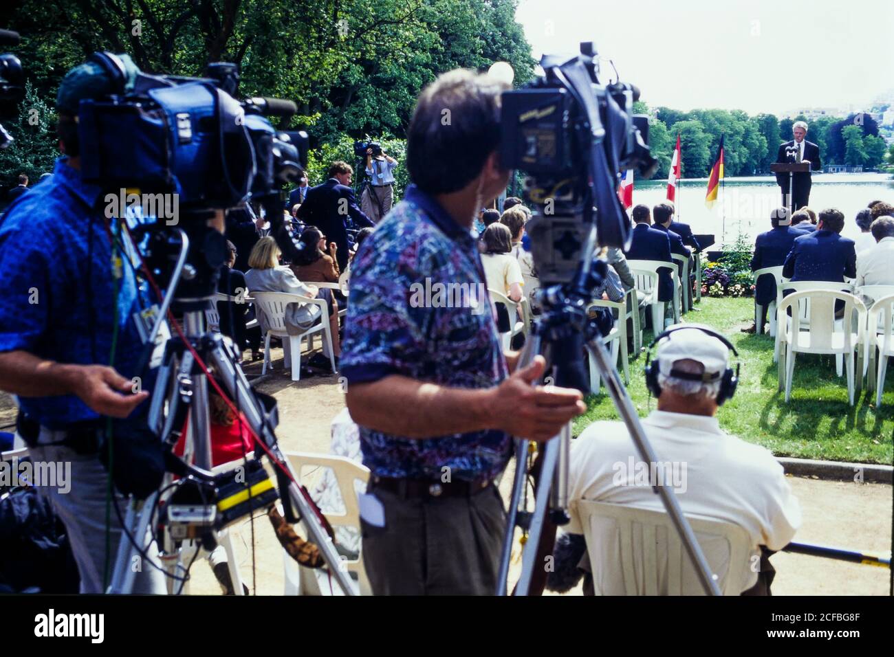 G7 conference: US president Bill Clinton holds press conference, Lyon ...