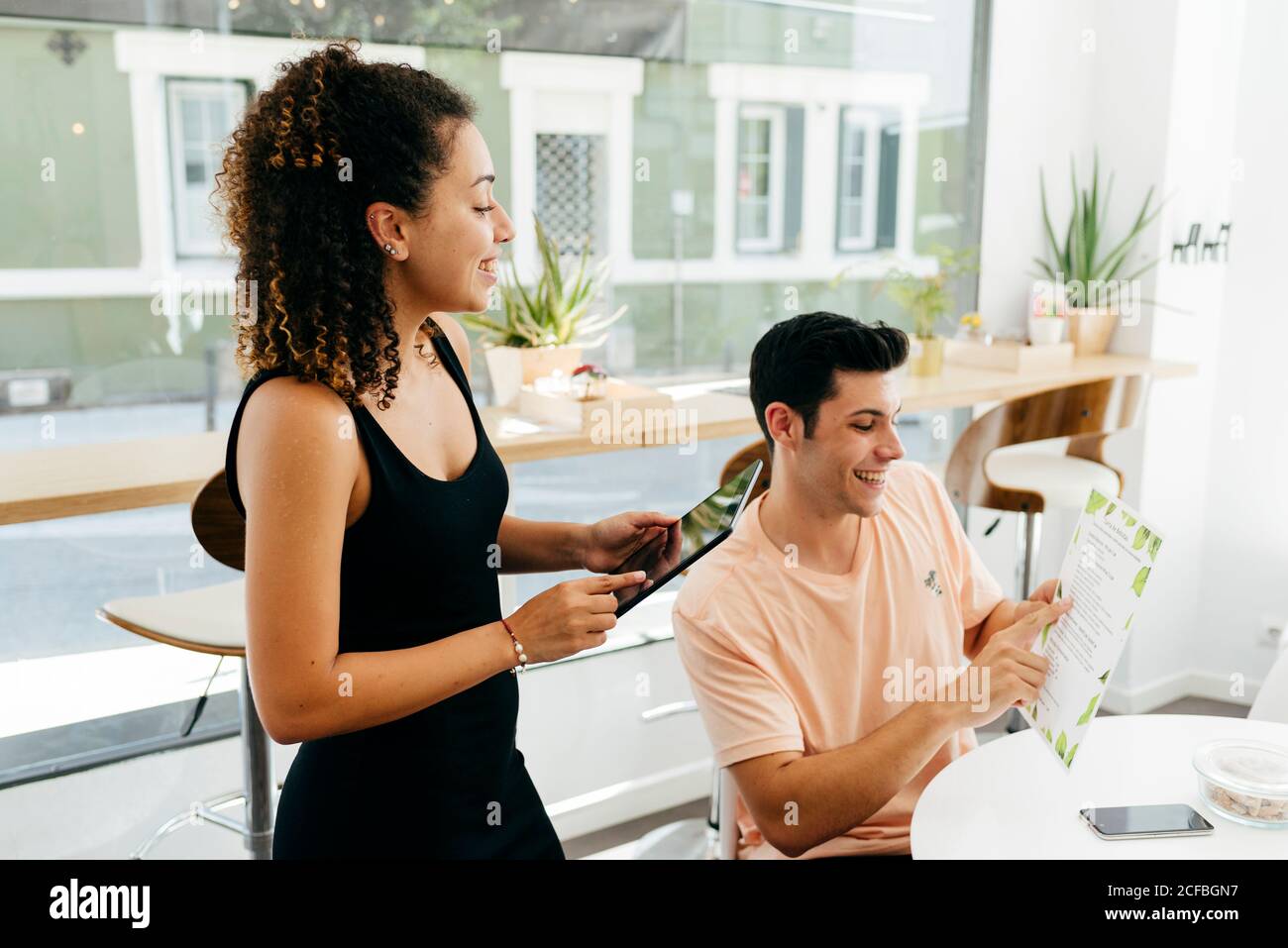 Making order hi-res stock photography and images - Alamy