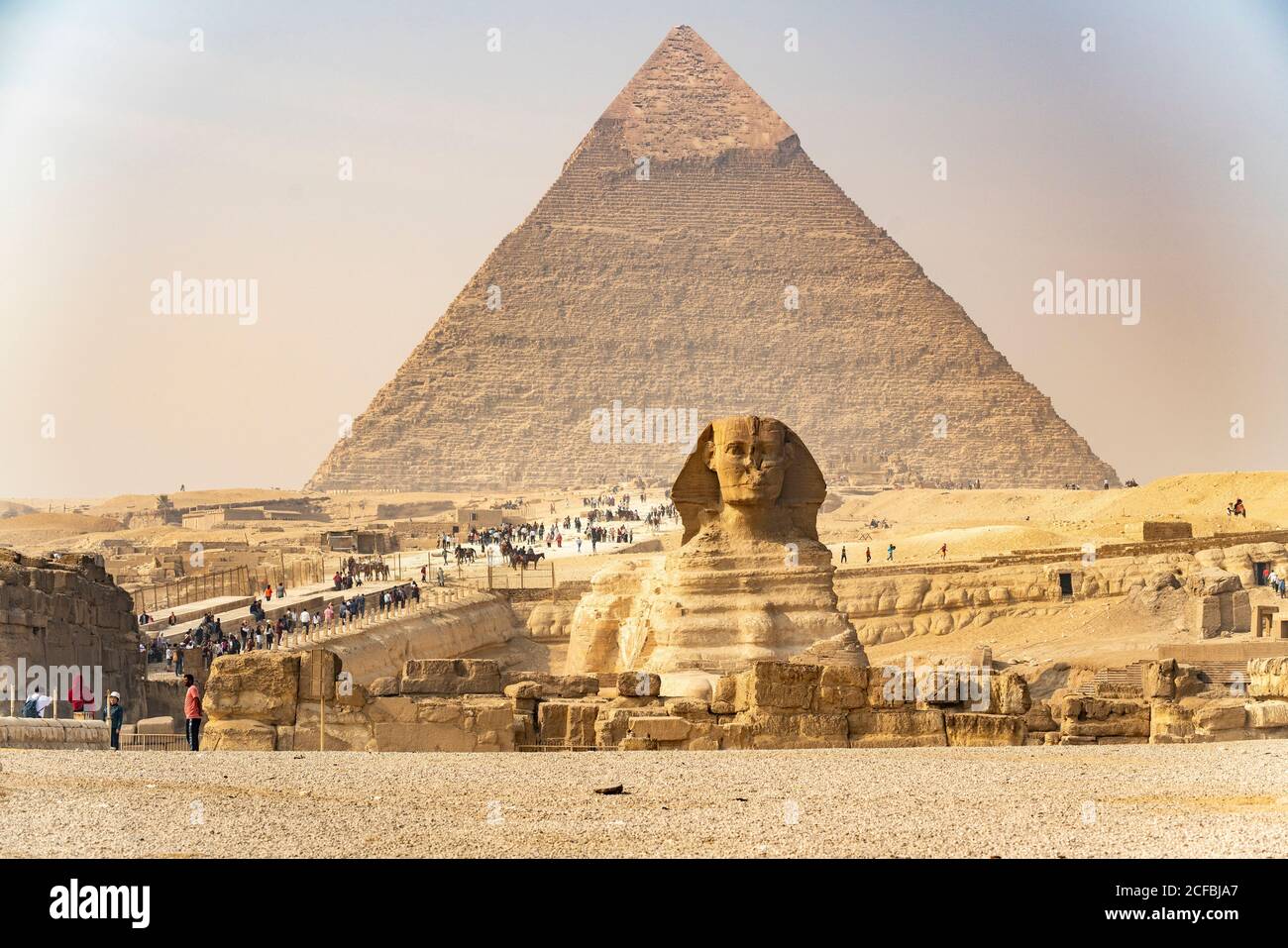 Tourists visit the pyramids and sphinx in Giza, Egypt Stock Photo - Alamy