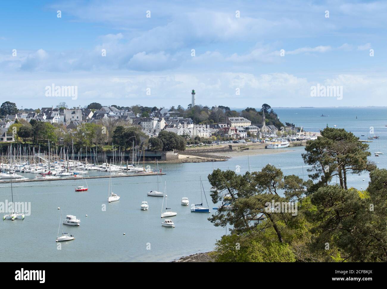 Travel benodet france hi-res stock photography and images - Alamy