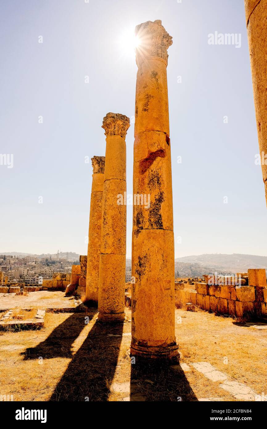 Ancient Roman columns in the city of Jerash, Jordan Stock Photo - Alamy