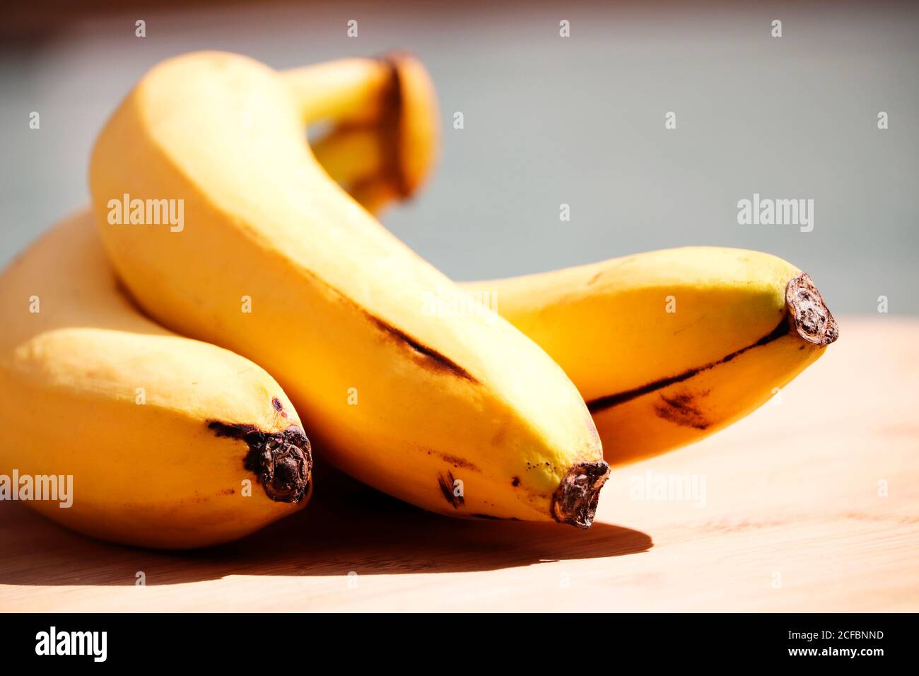 Bananas bunches hi-res stock photography and images - Alamy
