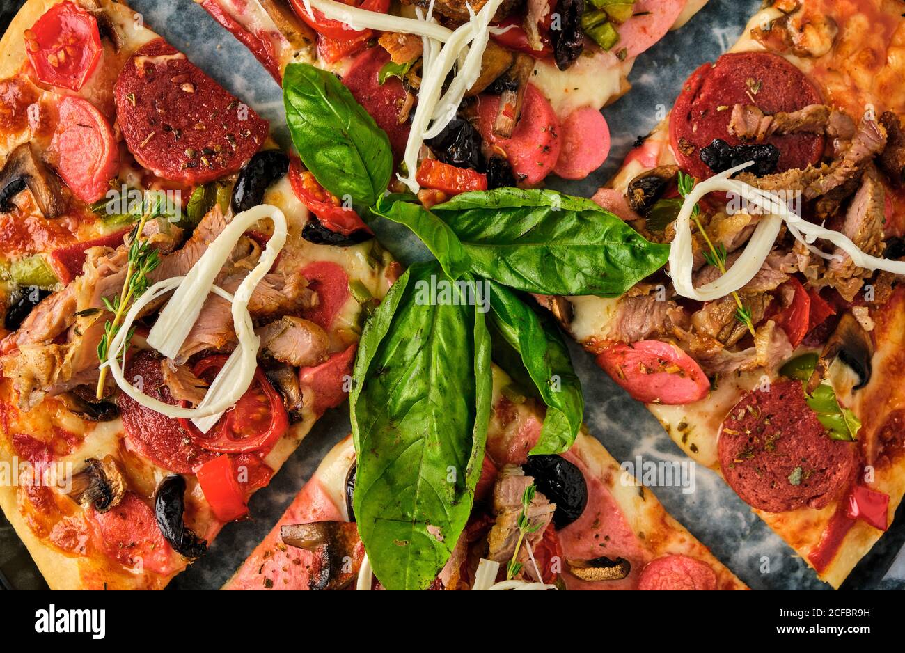 Pizza top view hi-res stock photography and images - Alamy