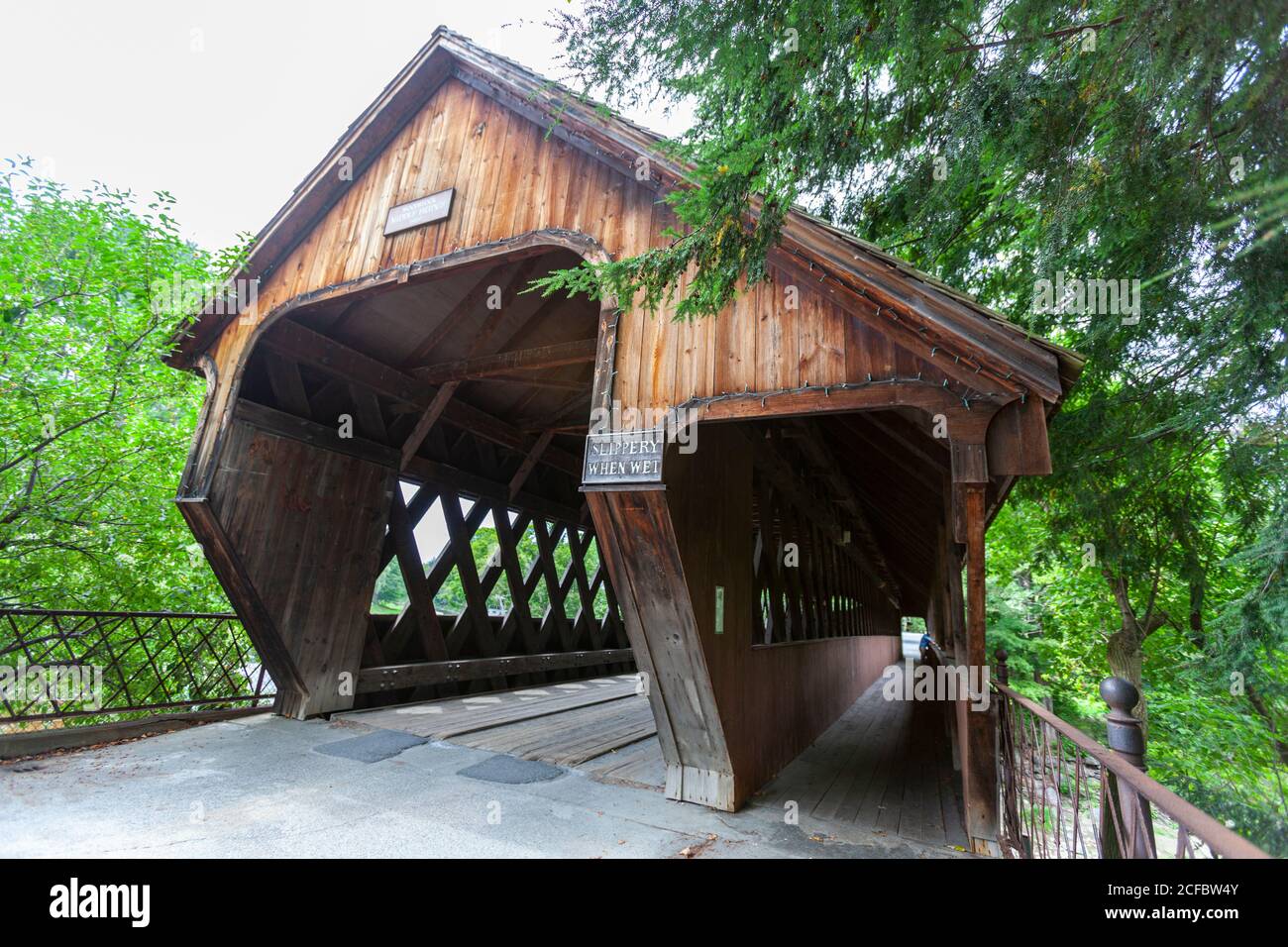 Middle covered hi-res stock photography and images - Alamy