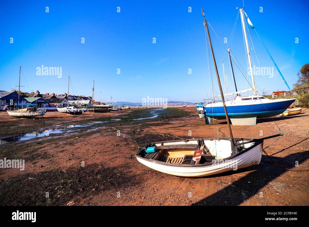 Sailing dinghy exmouth hi-res stock photography and images - Alamy