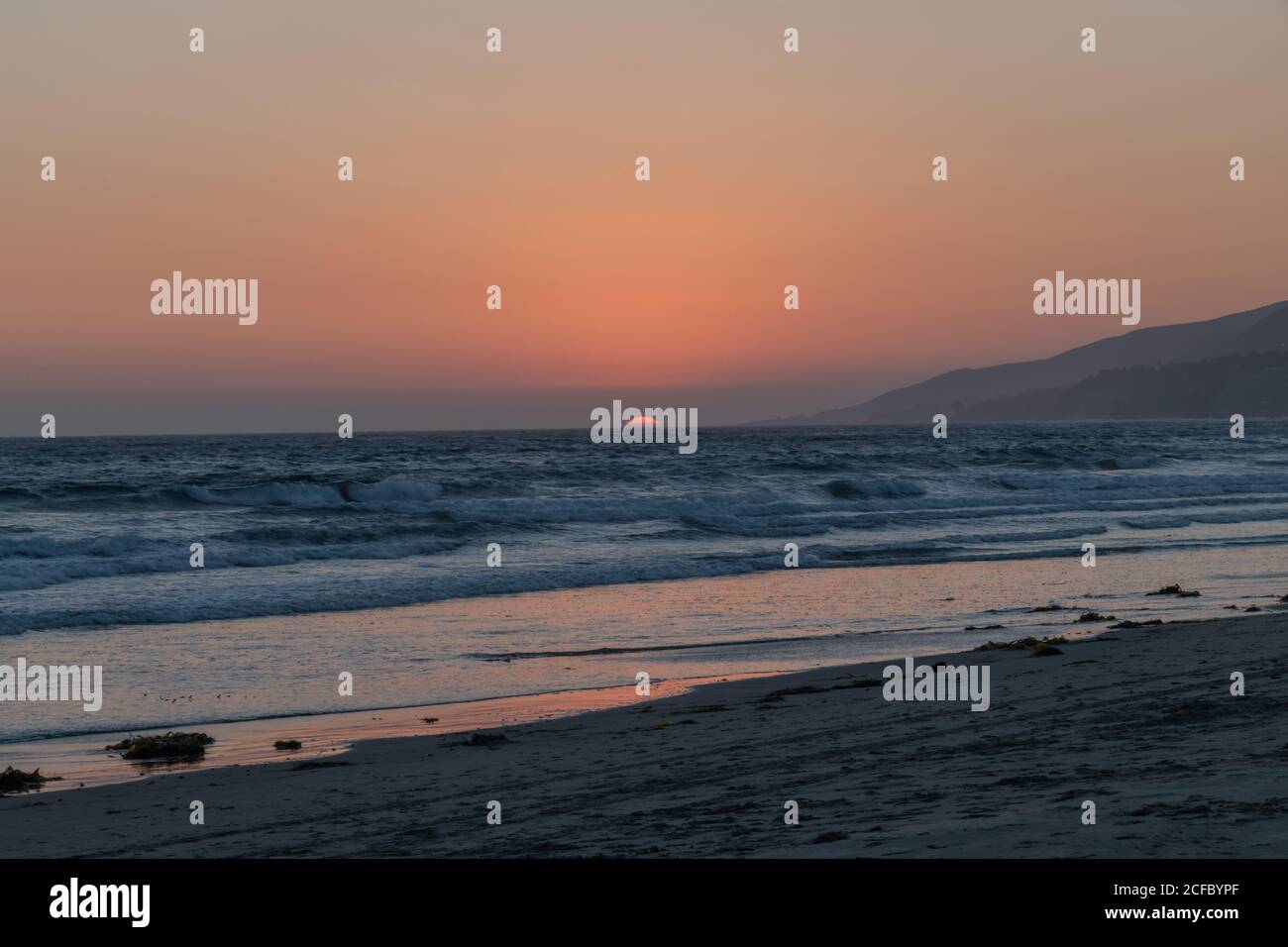 Another beautiful Zuma Beach sunset, Malibu, Southern California Stock ...