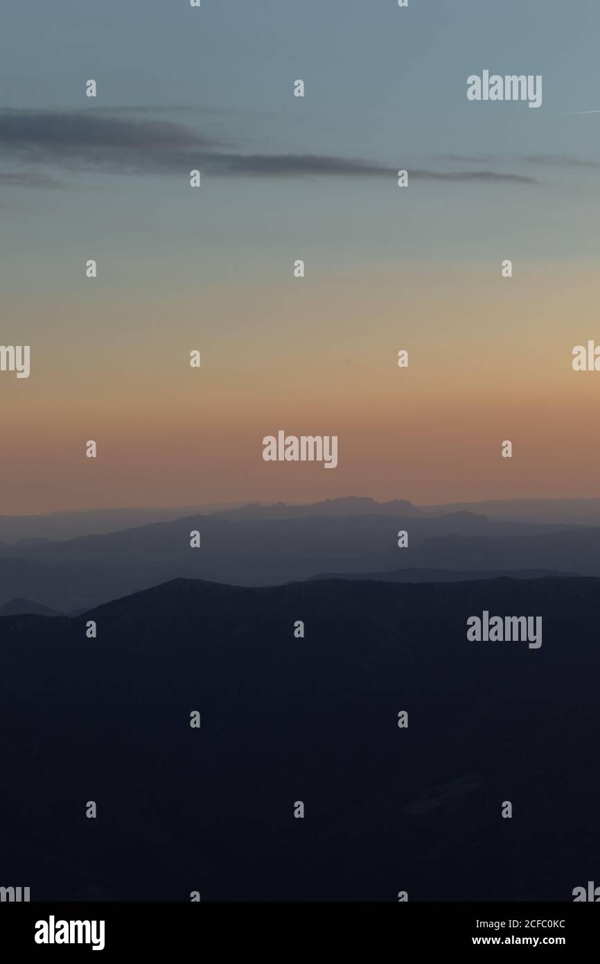 Peaky mountains hi-res stock photography and images - Alamy