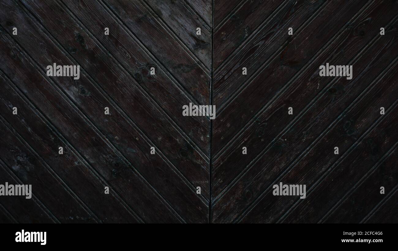 V shaped building hi-res stock photography and images - Alamy