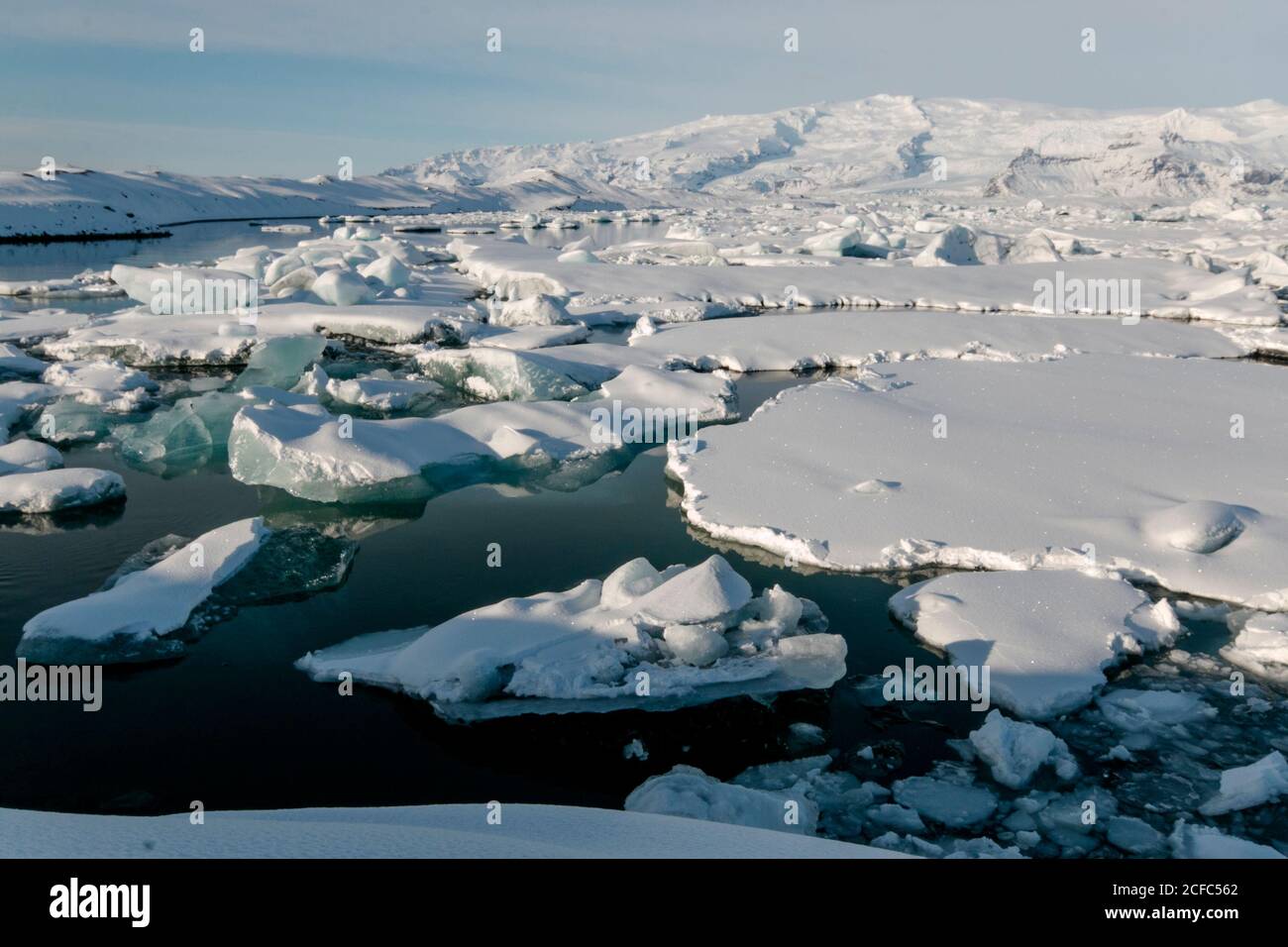 Diamond Beach Island ice floes and huge sunrise ice crystals Stock ...