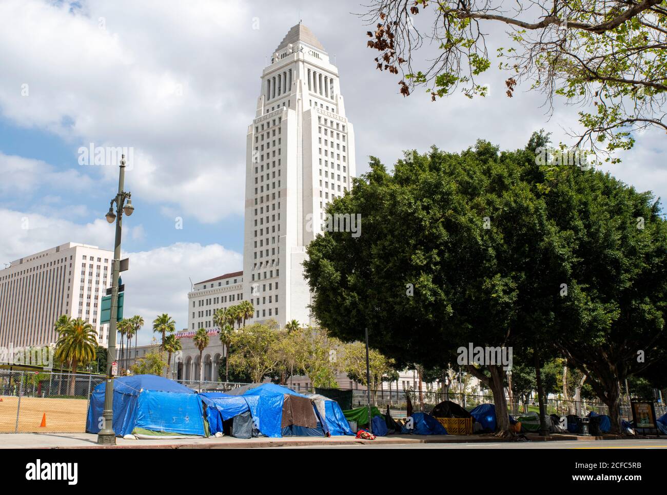 Homeless encampment hi-res stock photography and images - Alamy