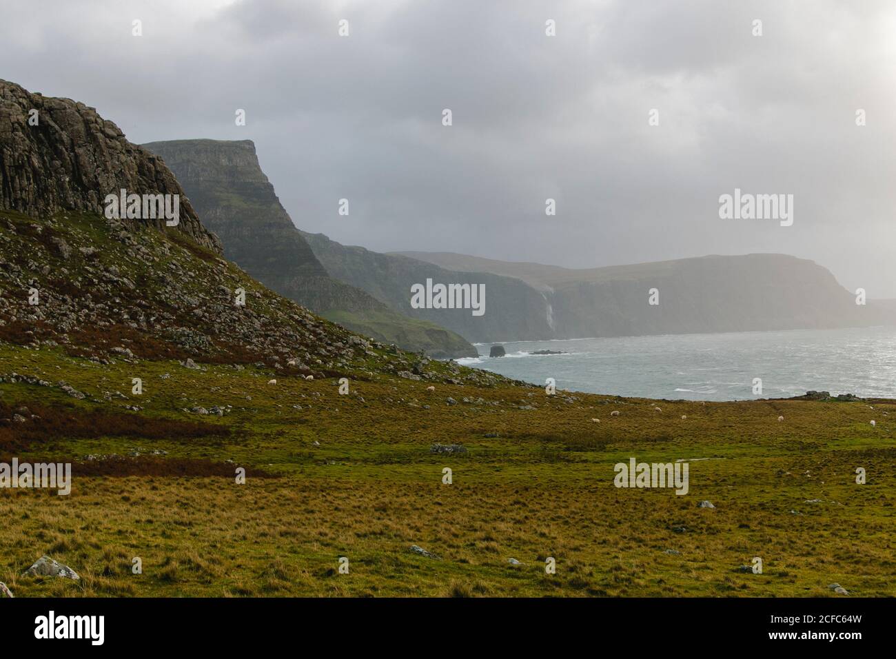Sea cliffs in mist hi-res stock photography and images - Alamy