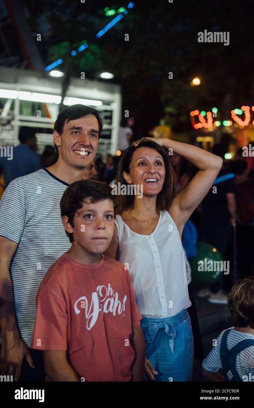 Family fairground hi-res stock photography and images - Alamy