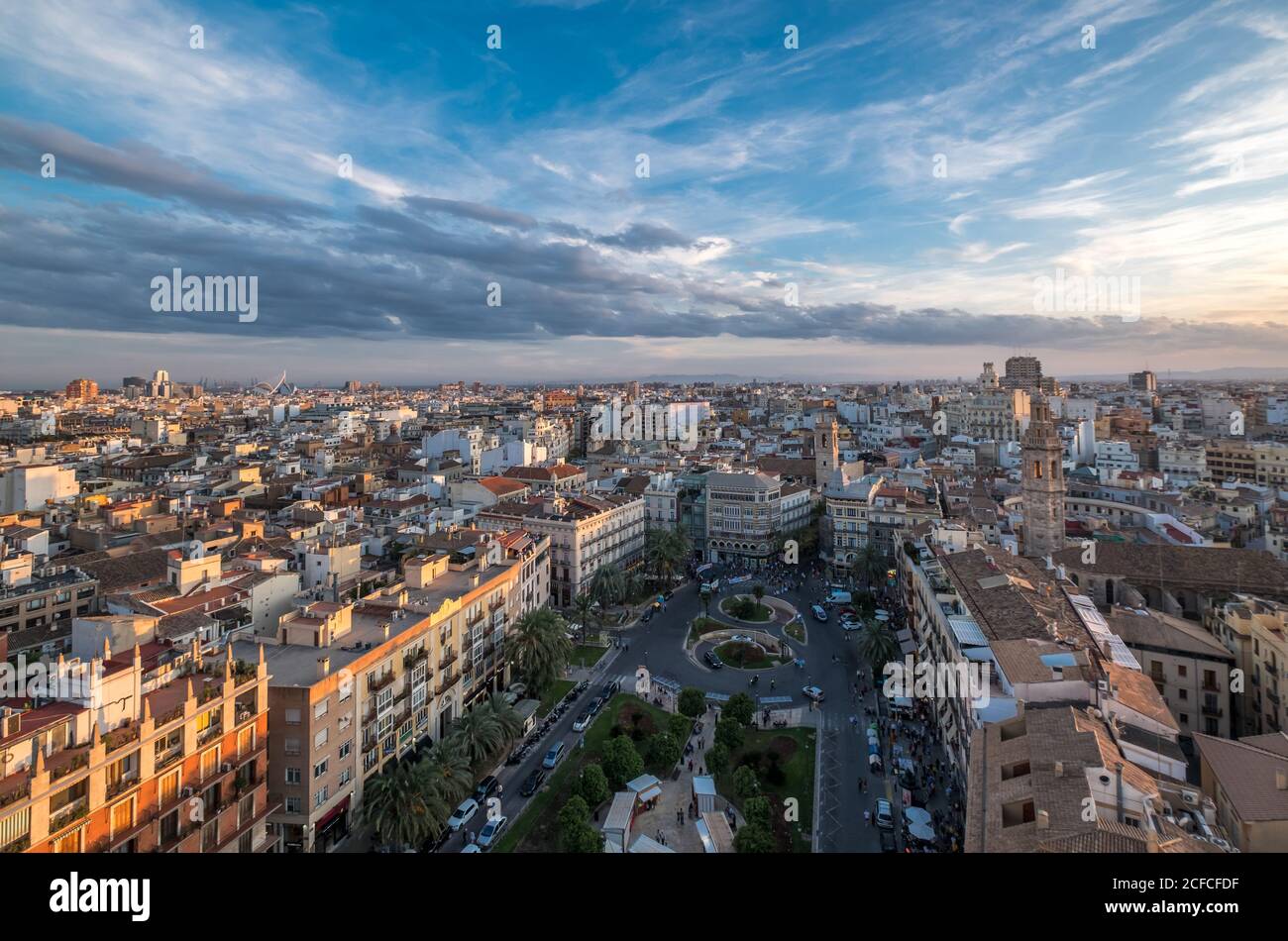 Valencia street view hi-res stock photography and images - Alamy