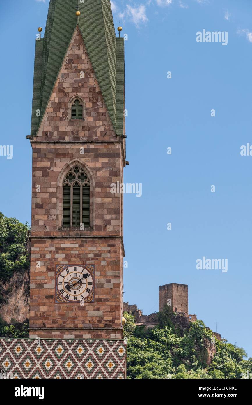 Wine growing parish hi-res stock photography and images - Alamy