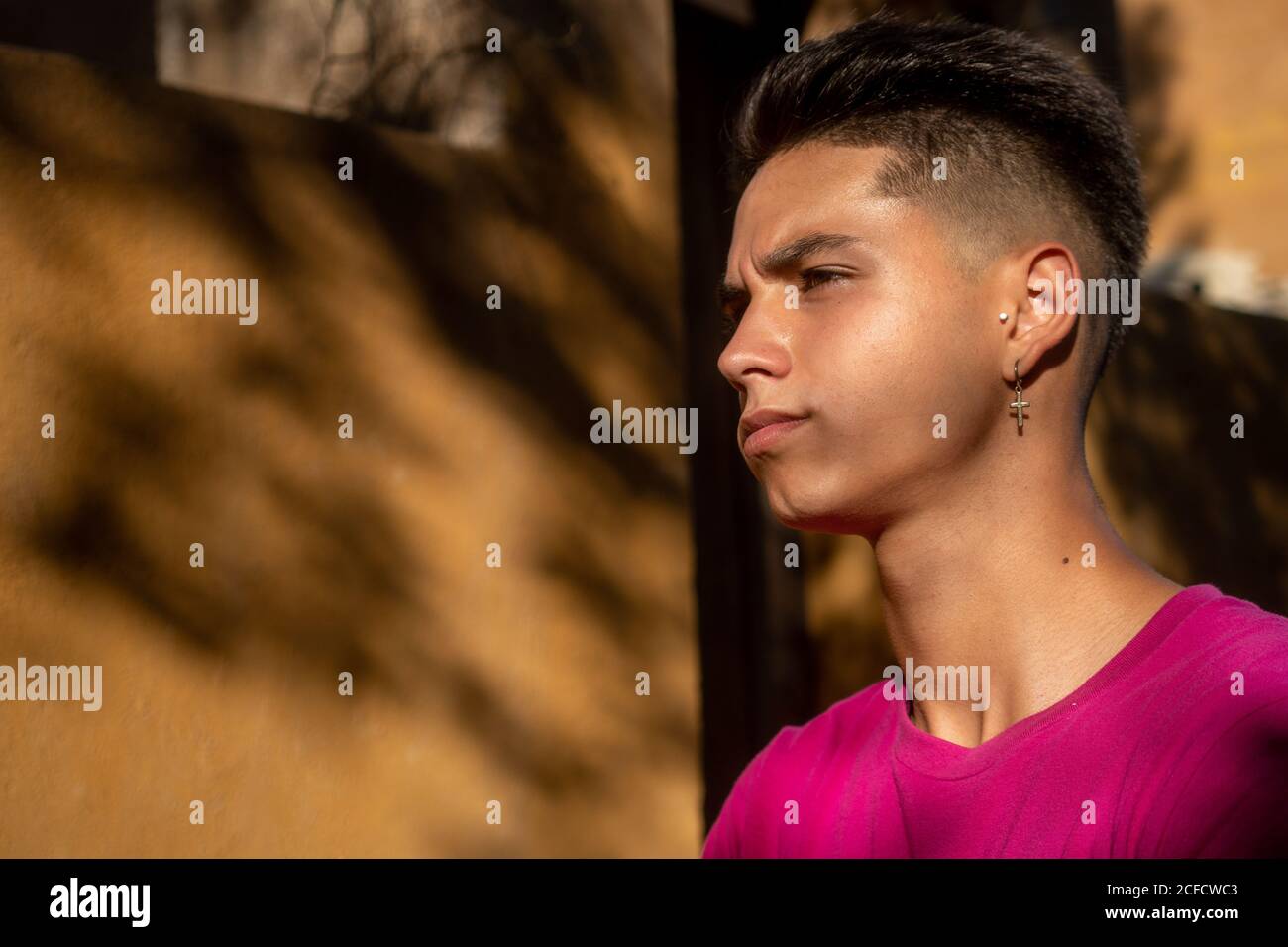 Guy individuality hi-res stock photography and images - Alamy