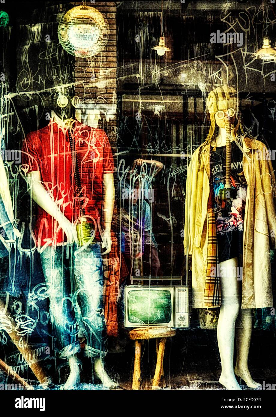 The store front of a funky boutique in Madrid, Spain Stock Photo - Alamy