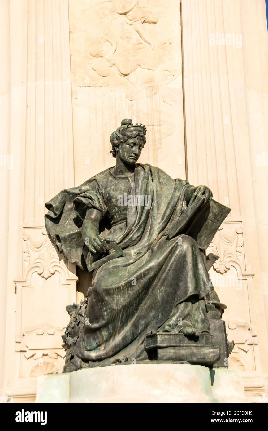 Black statue sculpture light white beige background hi-res stock ...