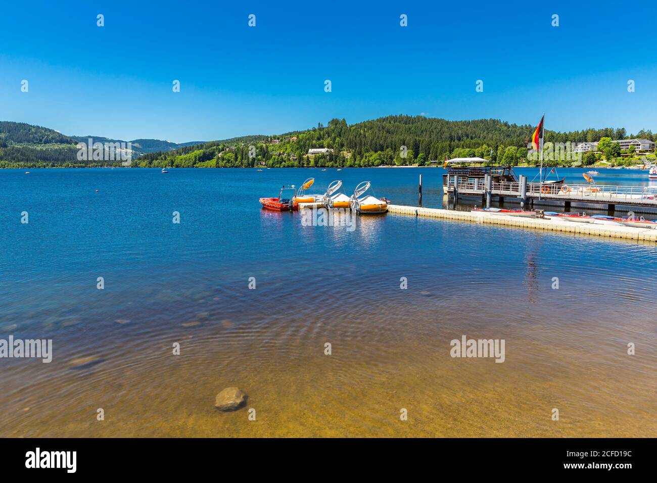 Medicinal lake hi-res stock photography and images - Alamy