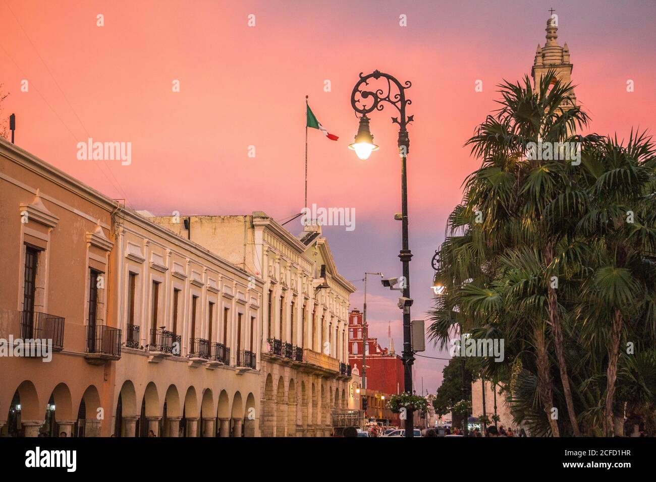 Yucatan central square hi-res stock photography and images - Alamy