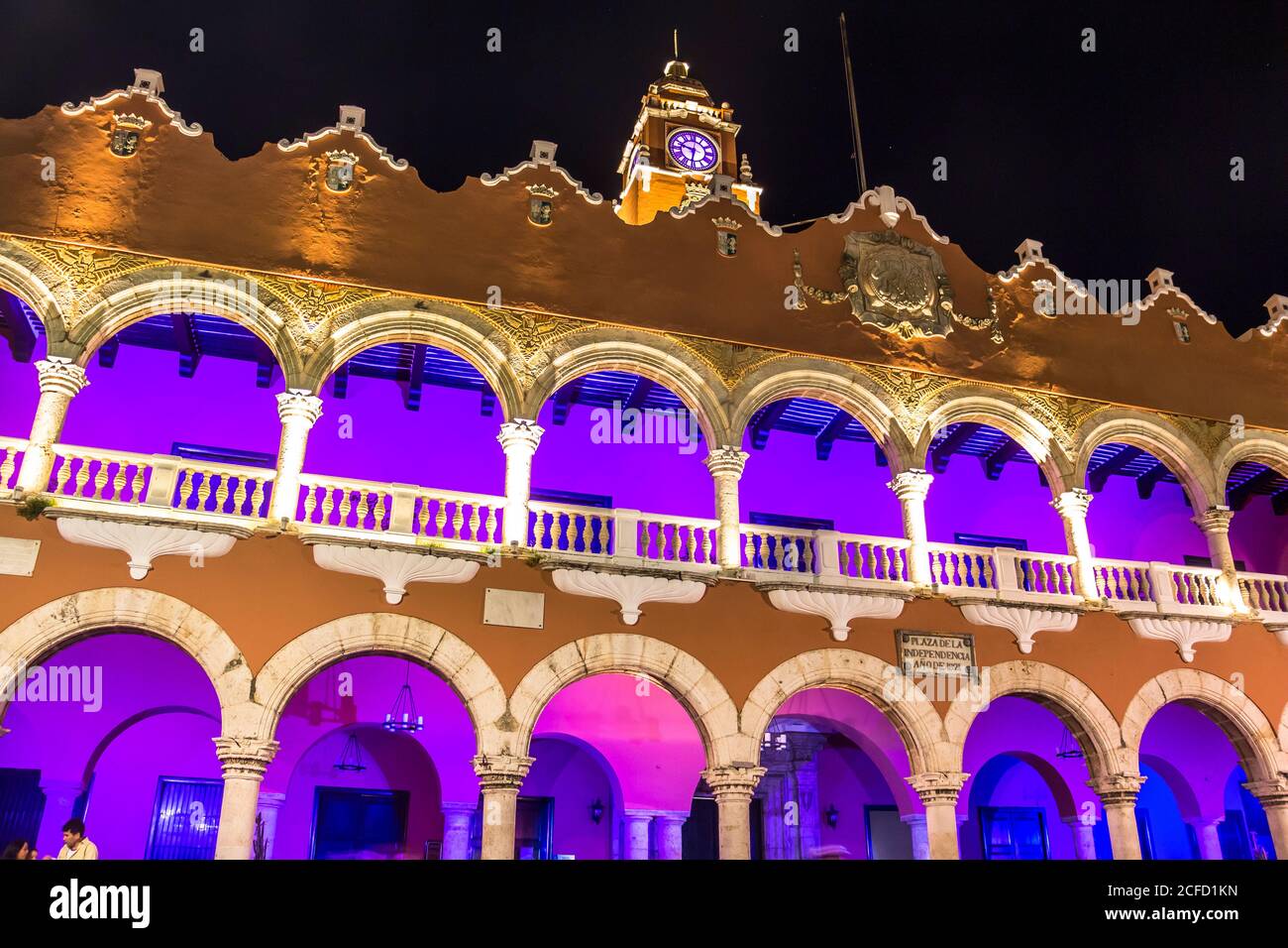 Merida mexico night hi-res stock photography and images - Alamy