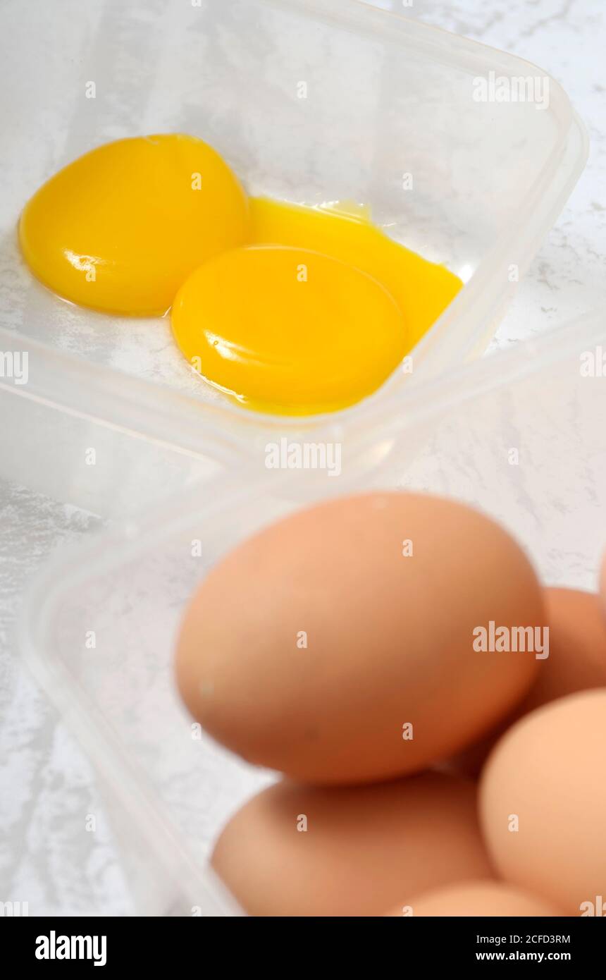 Two yolk hi-res stock photography and images - Alamy