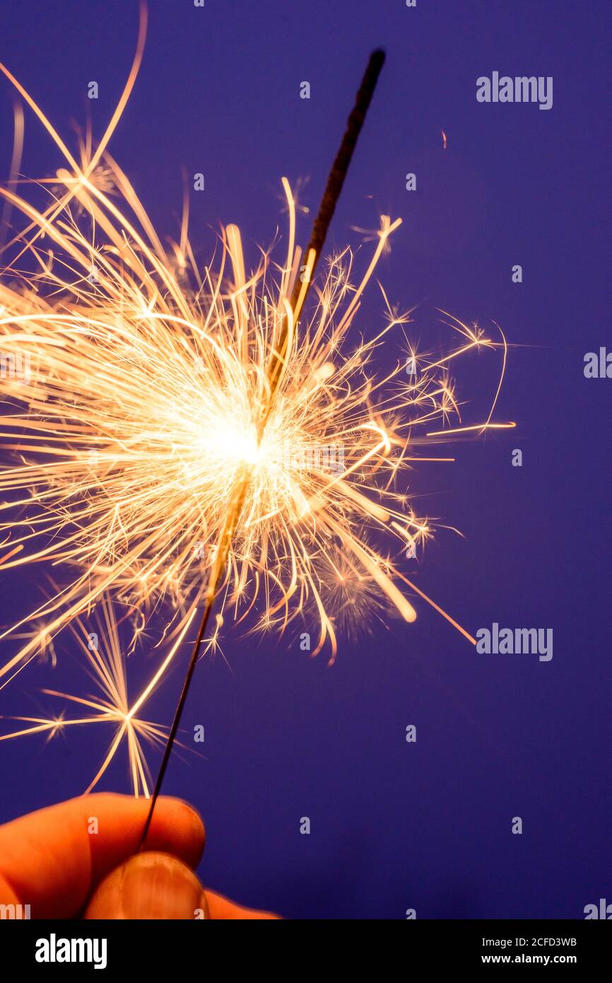 Sparkler effect hi-res stock photography and images - Alamy