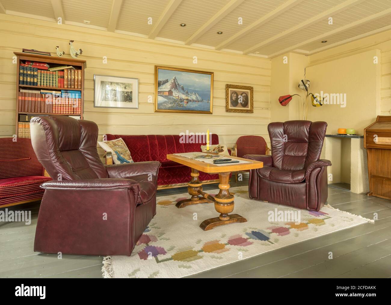 Interior view living room traditional Norwegian wooden house, Nordland ...
