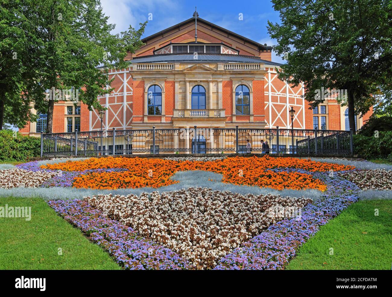 Festival hall bayreuth hi-res stock photography and images - Alamy