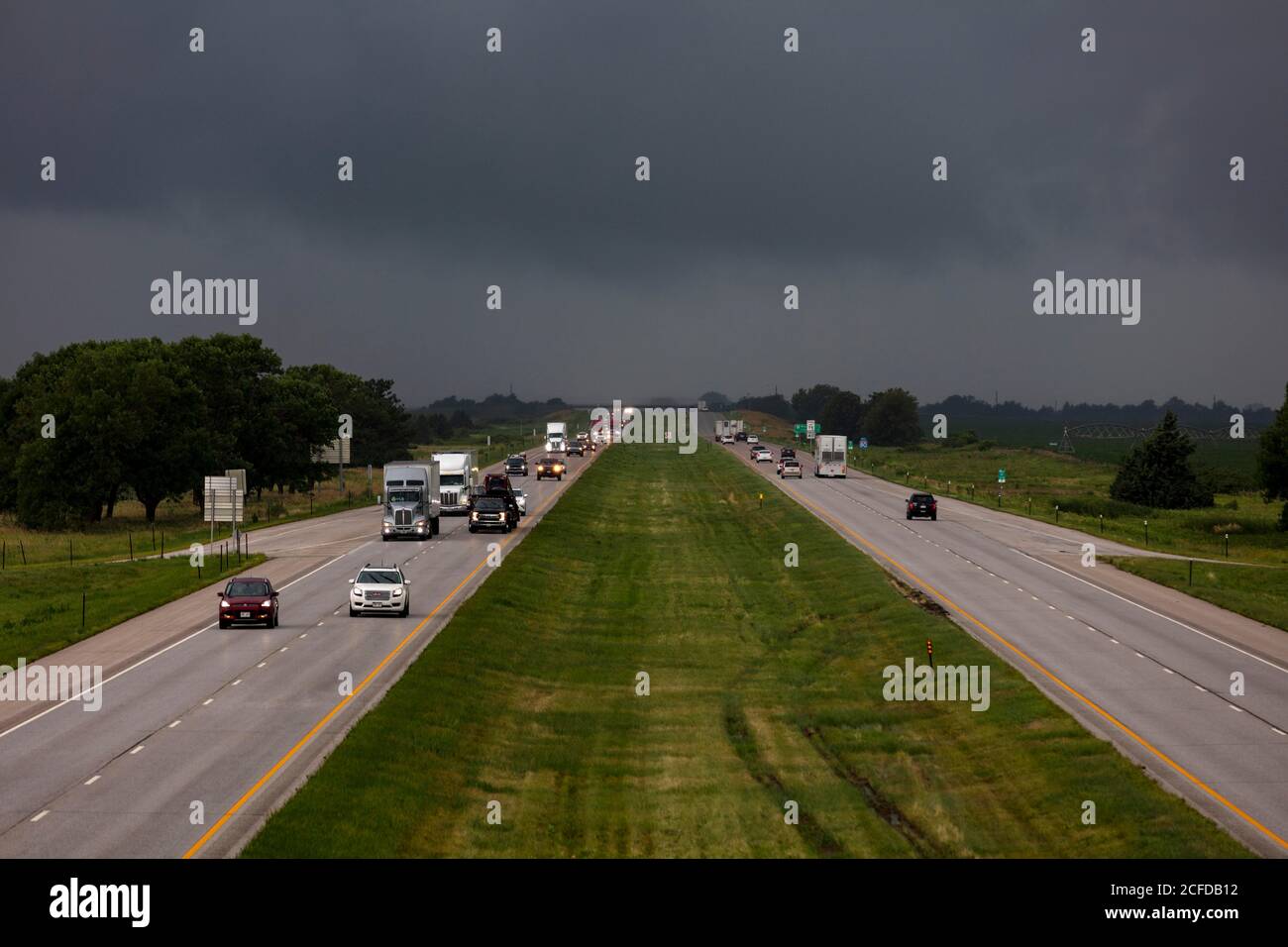 Upcoming lightning storm, Interstate 80 near Beaver Crossing, Nebraska ...