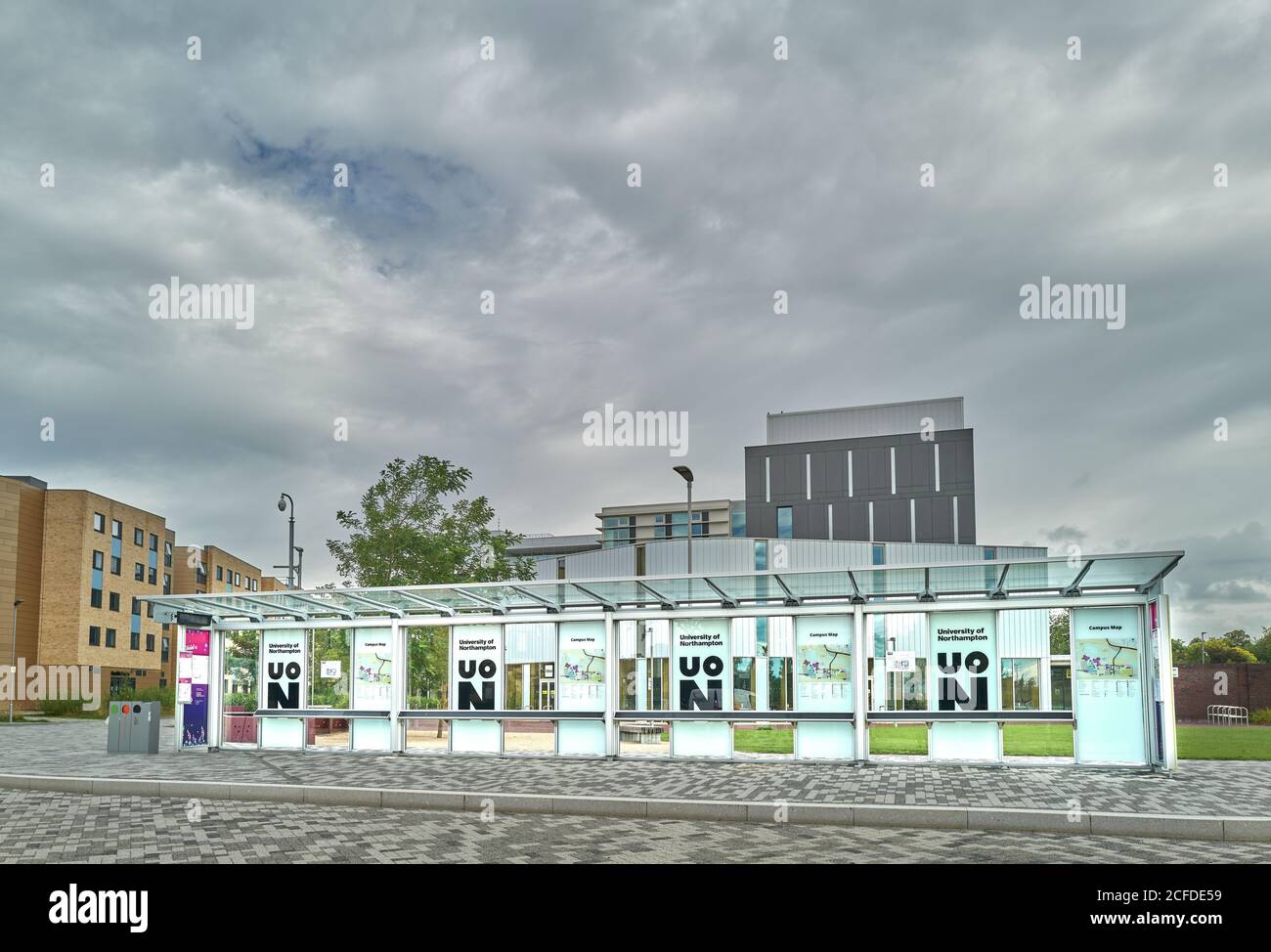 Bus stop shelter hi-res stock photography and images - Alamy