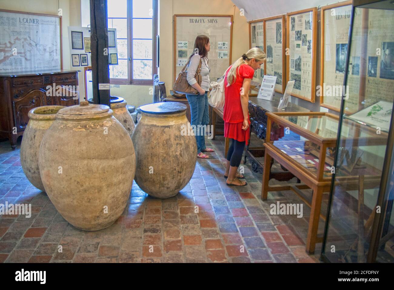 Medieval food storage hi-res stock photography and images - Alamy