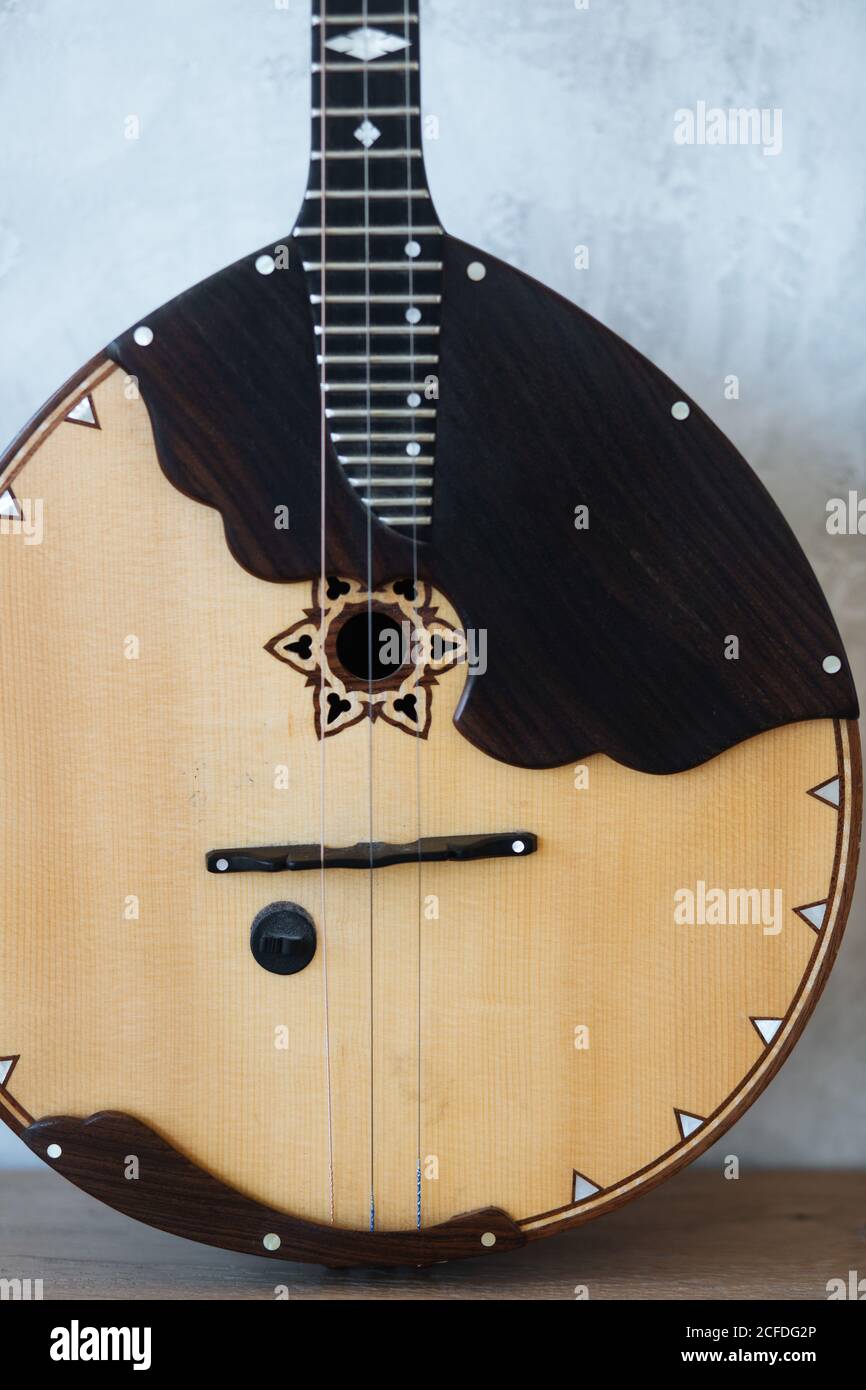 Banjo tune hi-res stock photography and images - Alamy