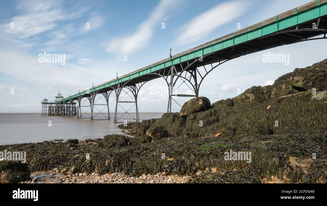 Clevedon pier somerset uk hi-res stock photography and images - Alamy