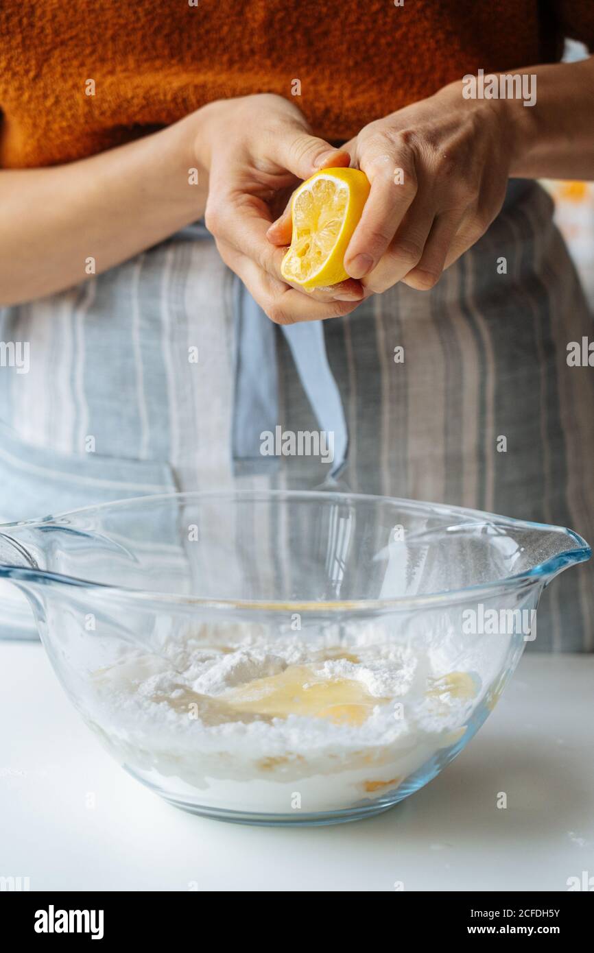 Squeezing lemon juice transparent glass hi-res stock photography and ...
