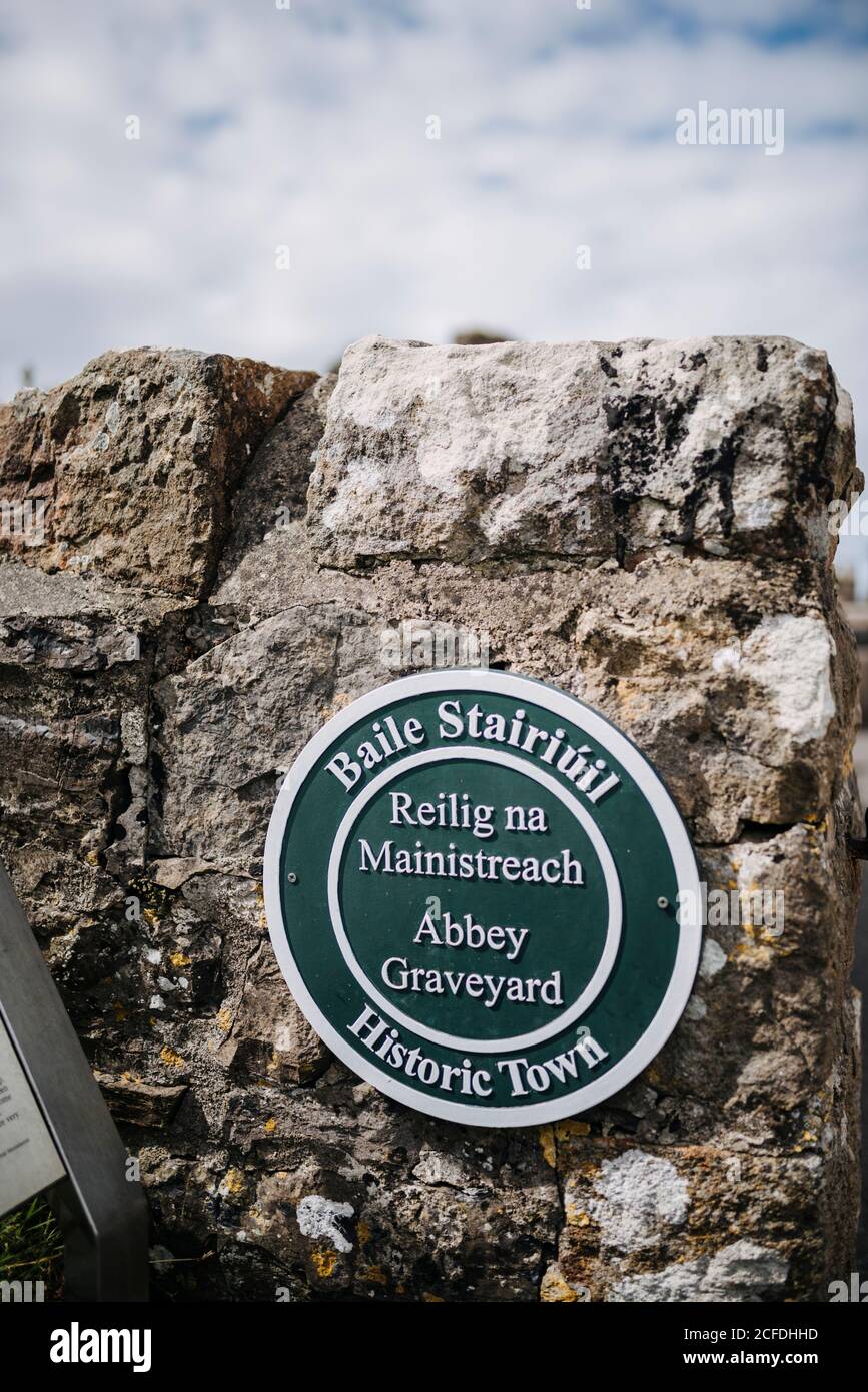 Abbey graveyard from donegal hi-res stock photography and images - Alamy