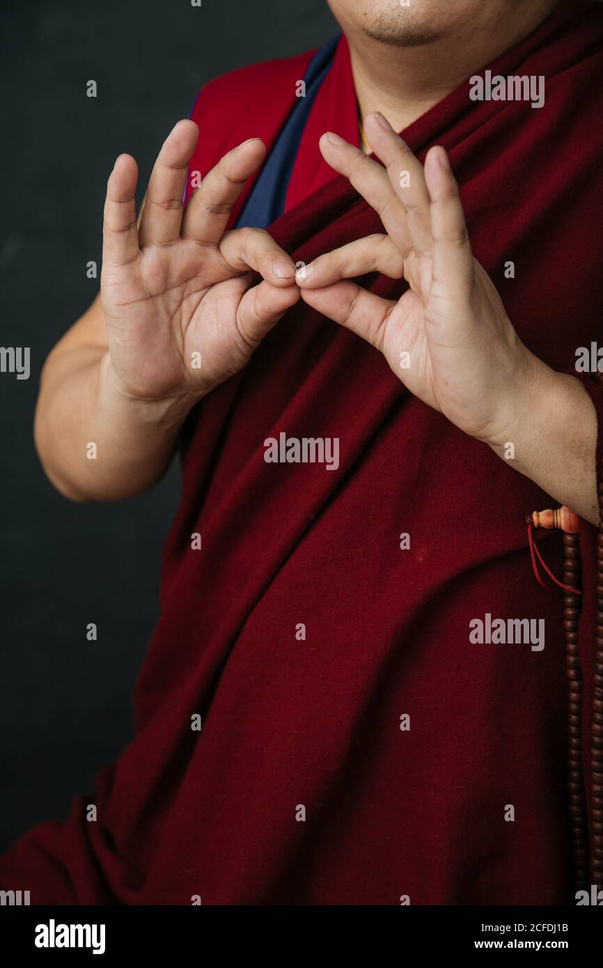 Buddhist monk praying hands hi-res stock photography and images - Alamy