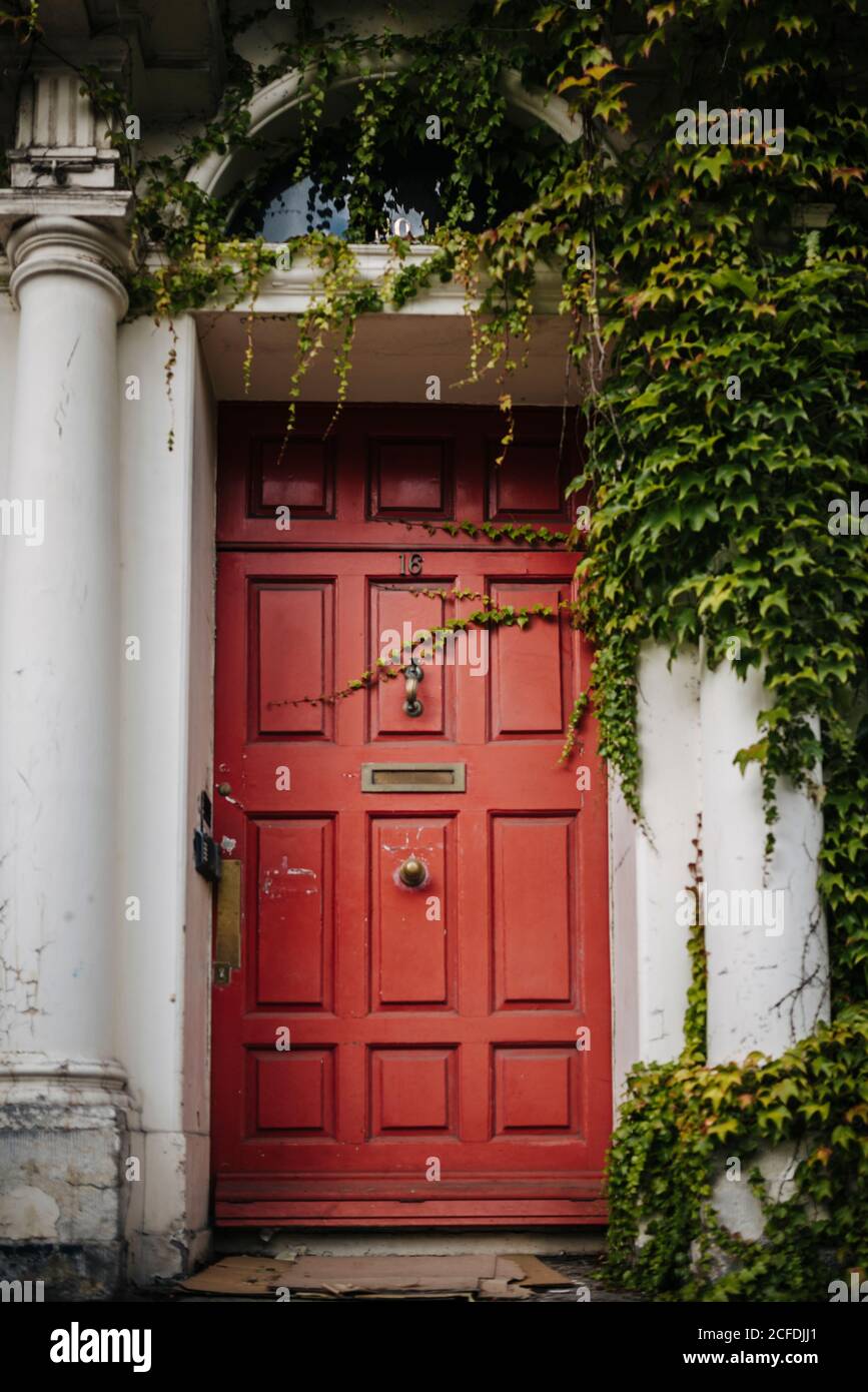 Famous front door hi-res stock photography and images - Alamy