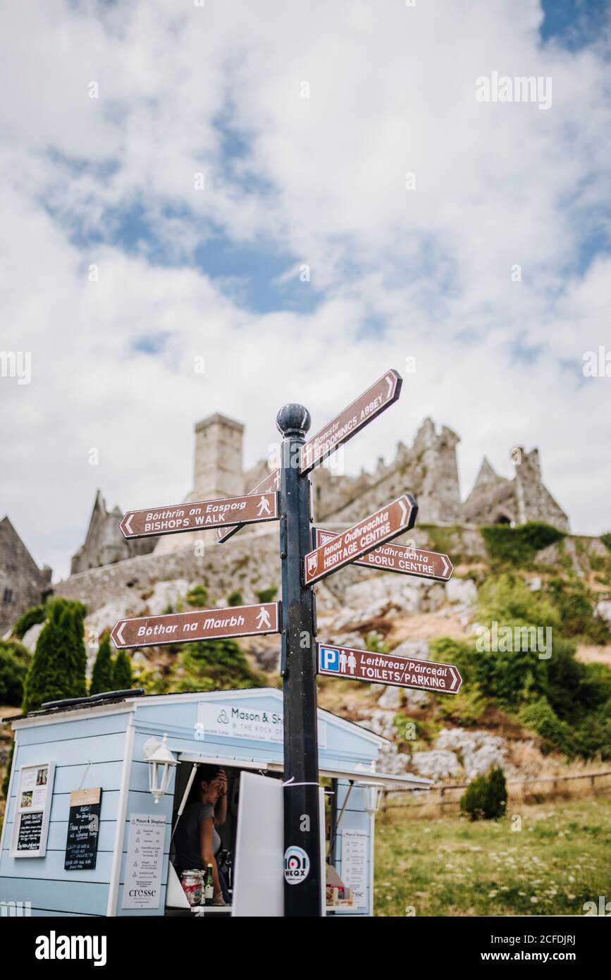 Monumental signpost hi-res stock photography and images - Alamy