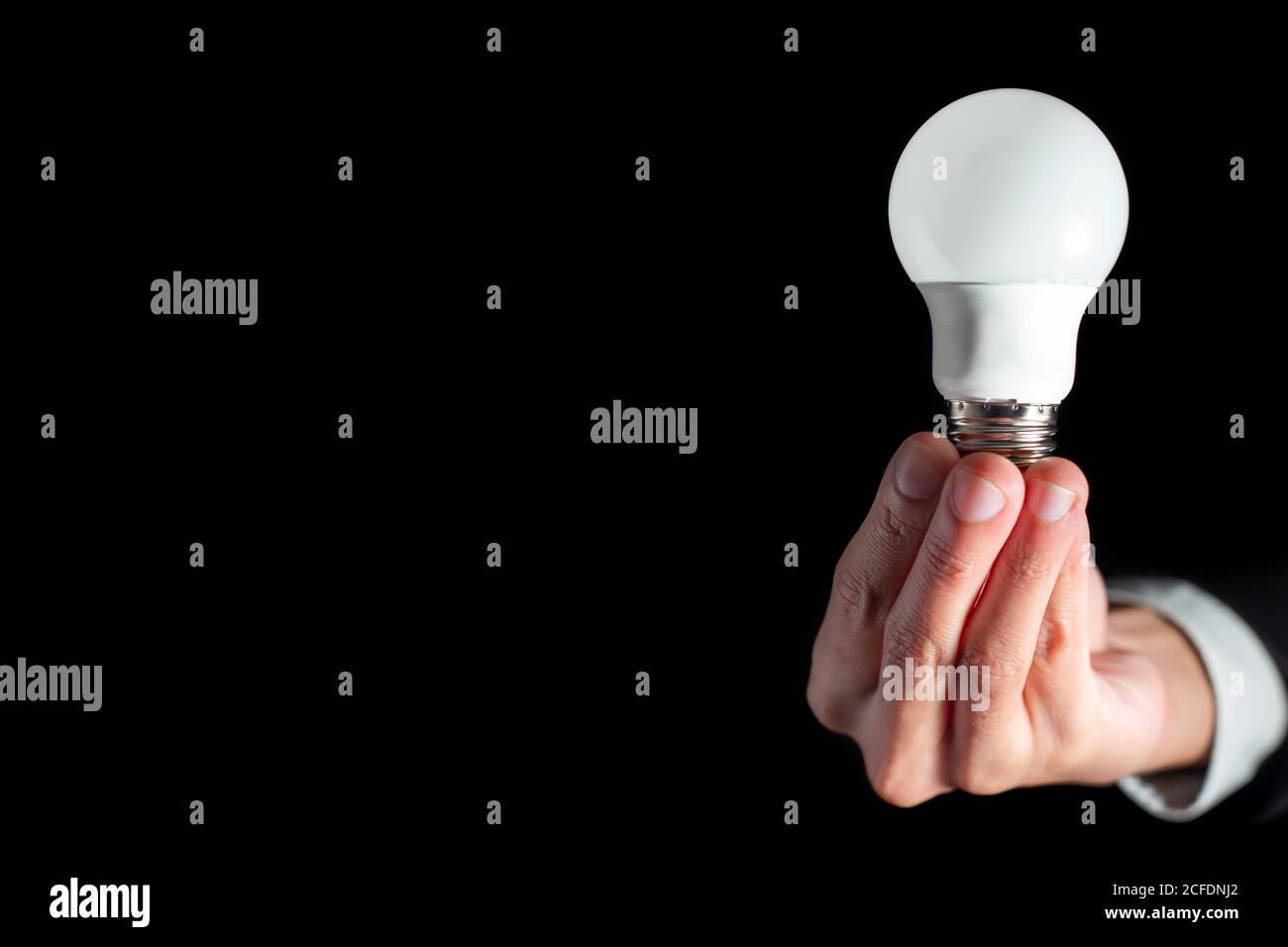 Person thinking lightbulb hi-res stock photography and images - Alamy