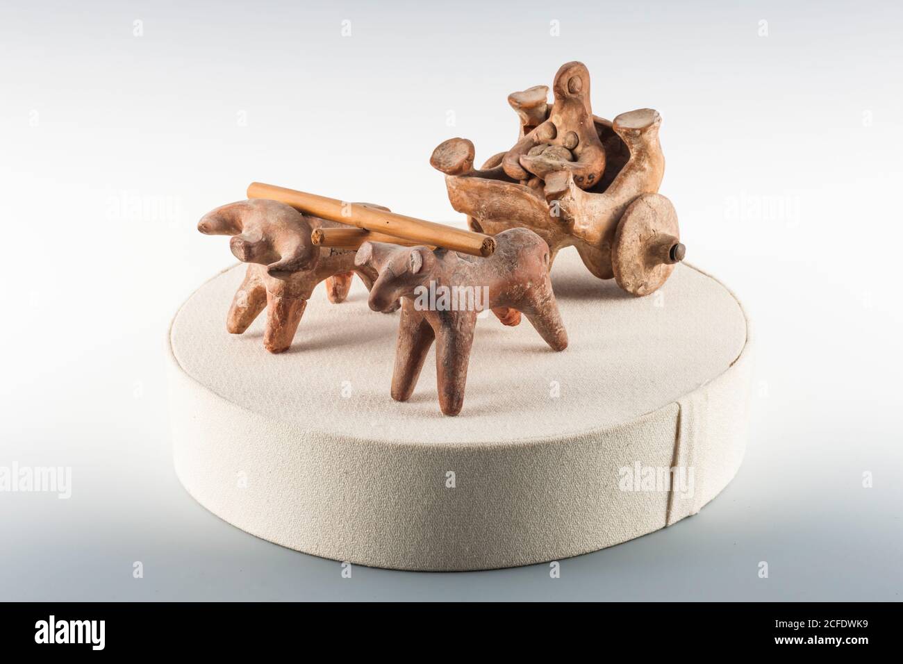 Bullock cart with man, from Mohenjo daro, Indus valley civilization ...