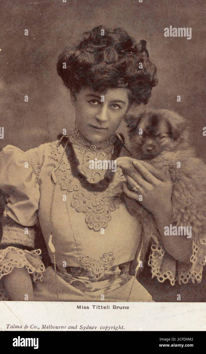 Tittell hi-res stock photography and images - Alamy