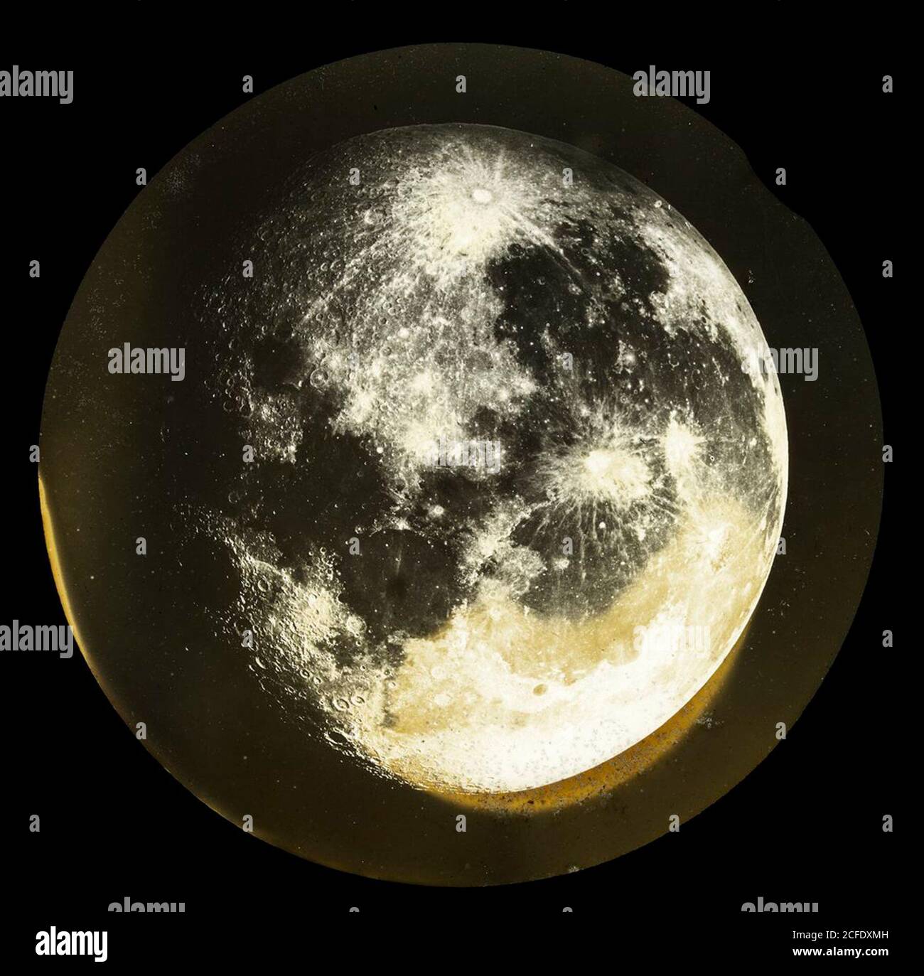 Image of moon through telescope hi-res stock photography and images - Alamy