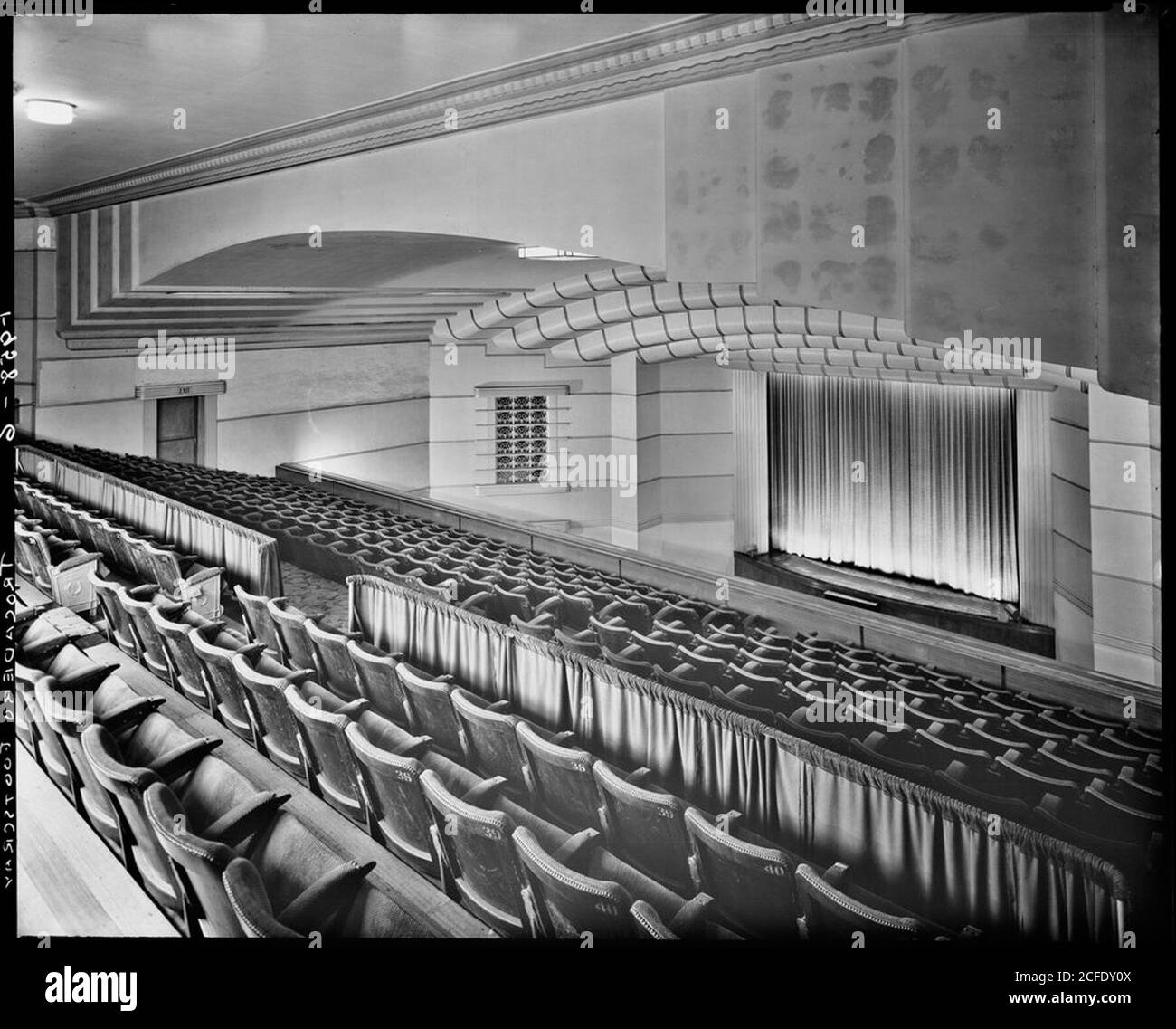 hoyts-trocadero-theatre-footscray-stock-photo-alamy