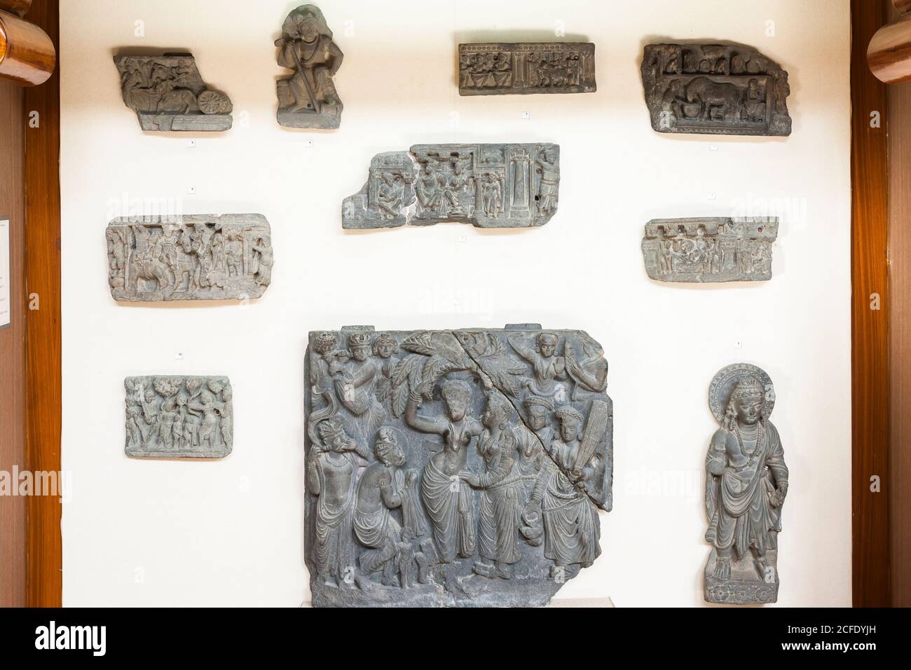 Ancient Buddhism stone carving collections, Gallery of Gandhara ...
